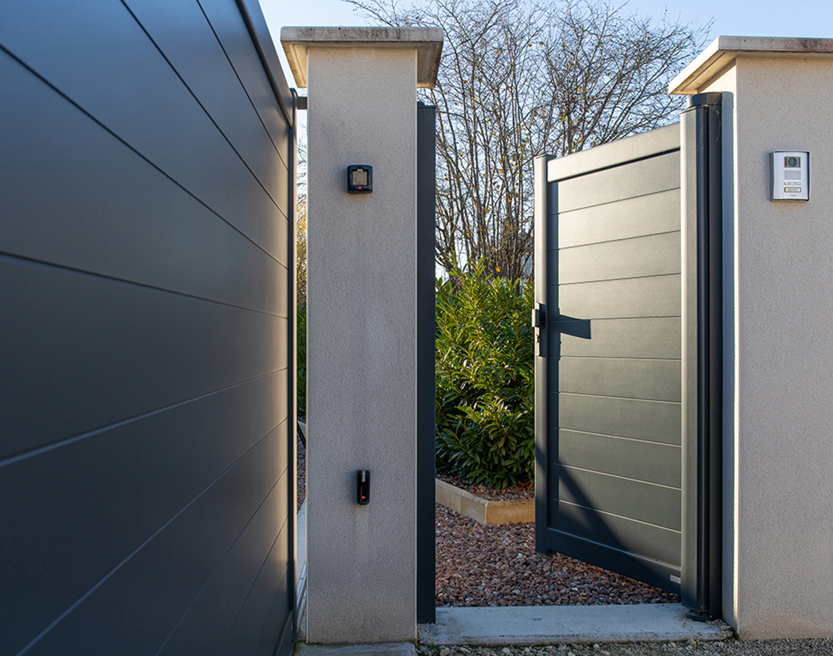 Anaé - Sur mesure Aluminium contemporain Portillon | Kostum